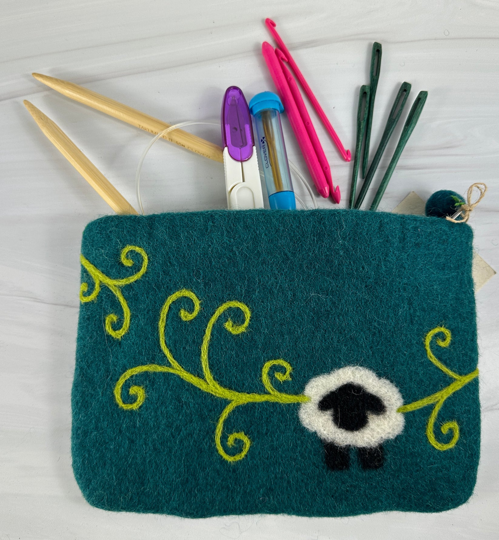 Sheep with Swirls Notions Pouch – Thatched Roof Cottage
